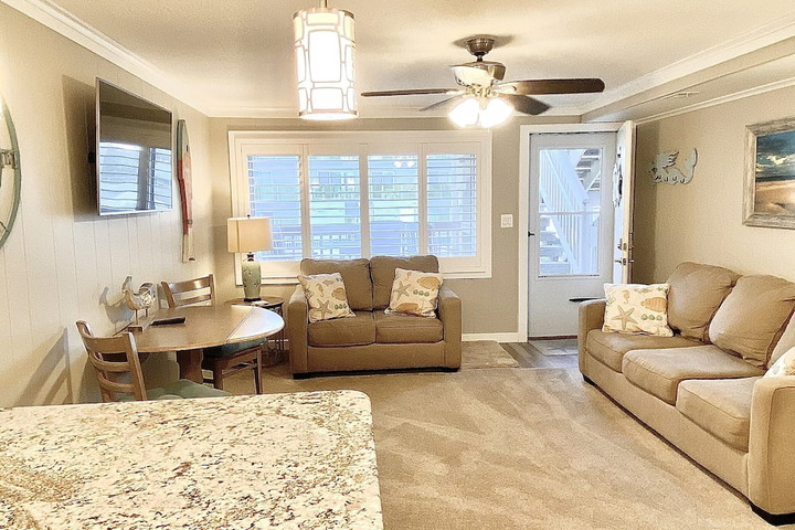 Encontrar Raro! Lindo Recentemente Remodelado Ocean Block Condomínio 41st Street - Ocean City, MD