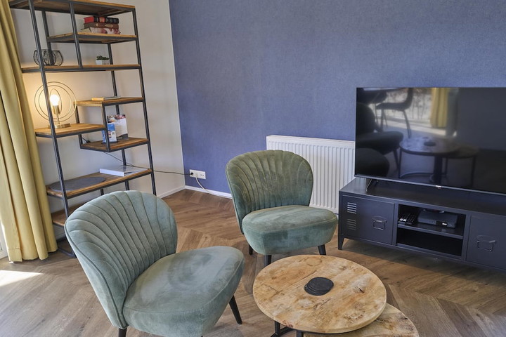 Stylish Bungalow With Wellness - Tilburg