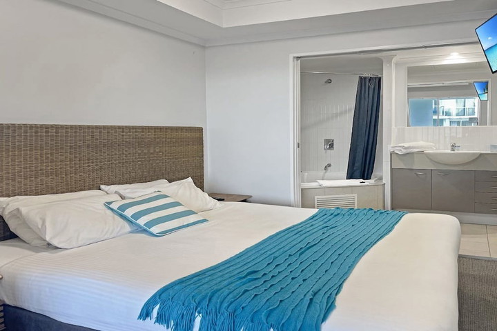 Ocean Jewel, Top Notch - Sydney