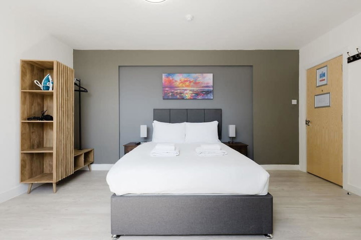 Comfortable King-size With Private Bathroom - Watford