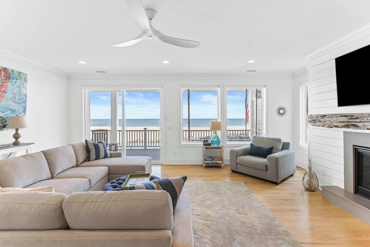 Oceanfront|heated Pool|hot Tub|sauna|6 Ensuite Brs - Carolina Beach, NC