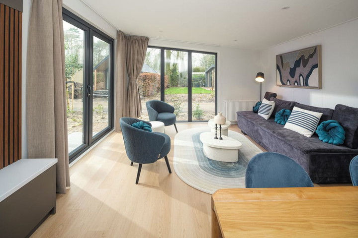 Enjoy A Luxurious Holiday Home In The Wooded Nature Of The Veluwe, Complete With Modern Amenities, Air Conditioning And A Stylish Pergola With Electric Outdoor Fireplace For Ultimate Comfort. - Apeldoorn