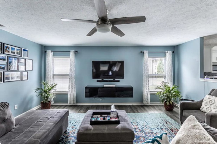 Easy Living Near Ruoff Center - Noblesville, IN