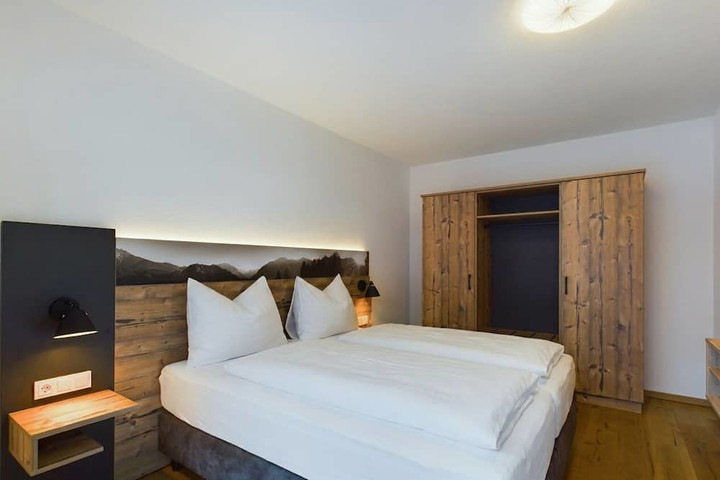 Alpenglow Suite (2-4 Persons): New, Modern, Bright And Stylish In The Lechtal. - Holzgau