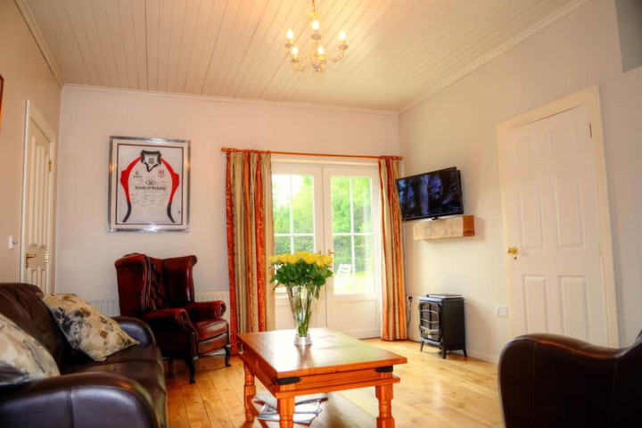 With Options For Hot Tub, Barbecue/pizza Barn And Fire Brazier. - Northern Ireland