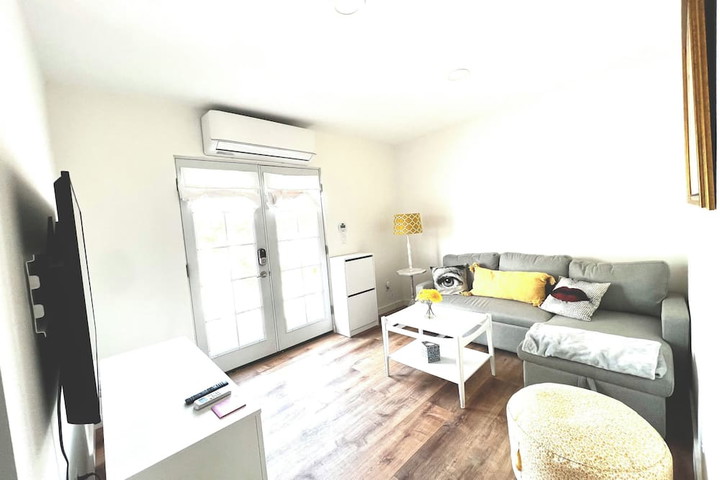 Sparkling Clean Fully Remodeled 1 Bed 1 Bath House - San Jose, CA