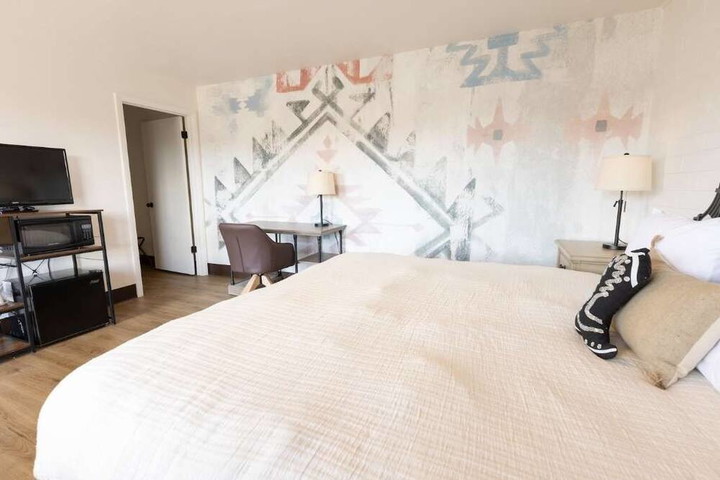 The Golden Spur Hotel - Double Bed - Western Theme - Utah