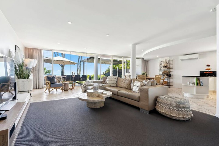 Solara  Luxury Coastal Escape With Ocean Views In Coffs Harbour - Coffs Harbour