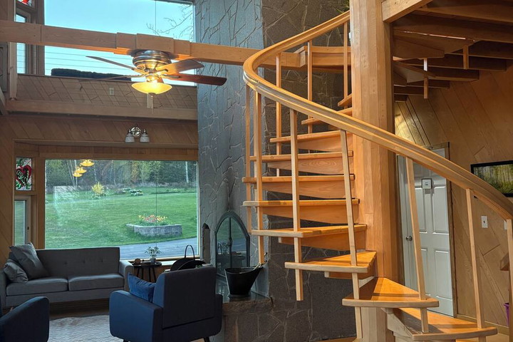 Stunning Lakehouse In Castle Danger - Two Harbors, MN
