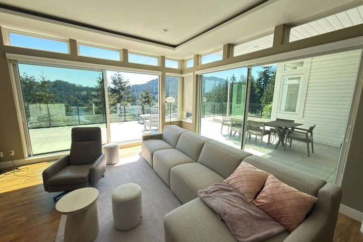 Bowen Island Ocean Retreat | Whole House | Hot Tub - Bowen Island