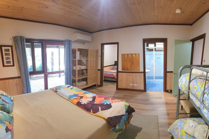 Outstanding Family Holiday - Group B&b/farmstay In Bilpin, Blue Mountains. - Sydney