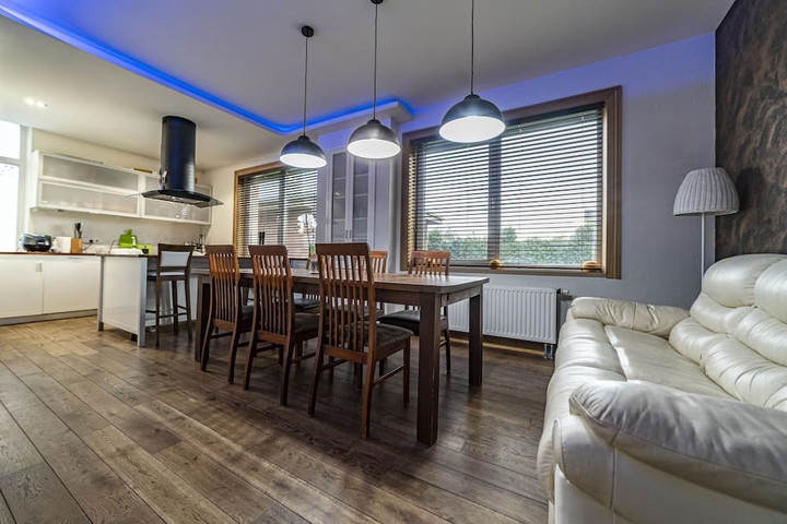 Ambervilla In A Quiet Place, Next To The Forest,near City Center.sauna With Pool - Riga