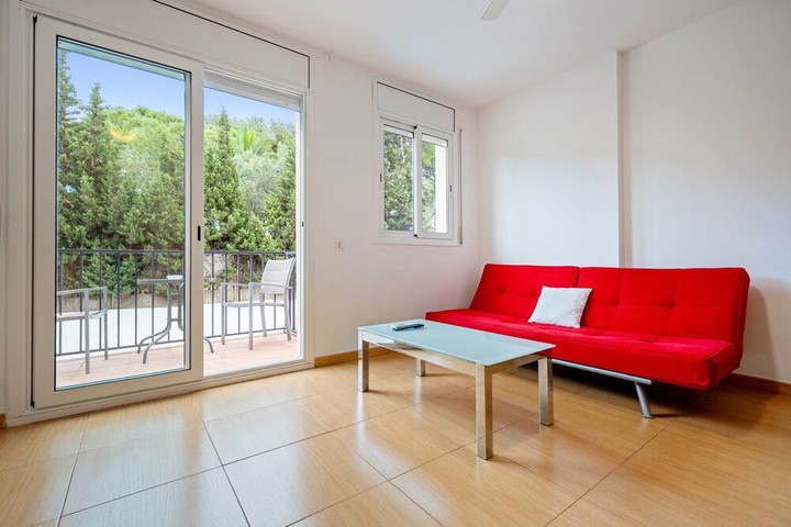 Apartamento 'Dorada 2-3' Con Piscina Compartida, Terraza Privada Y Wi-fi - Segur de Calafell