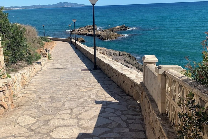 Beachfront Apartment With Spectacular Views About This Space - Oropesa del Mar