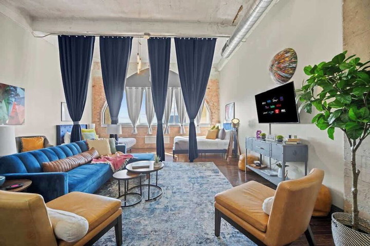 The Bentley Collection - Downtown Penthouse Close To Convention Center - Dallas, TX