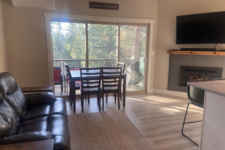 Updated Mount Bachelor Village 2-bedroom Condo,  Enjoy Resort Amenities! With Ac - Bend, OR