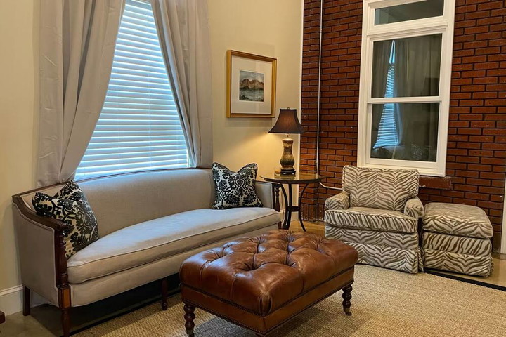 Cozy Studio In A Vintage 1930s Gulf Gas Station In Charming Thomasville Ga - Thomasville, GA