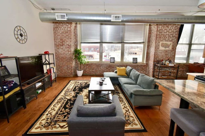 The Pad King Bed - Kansas City, MO