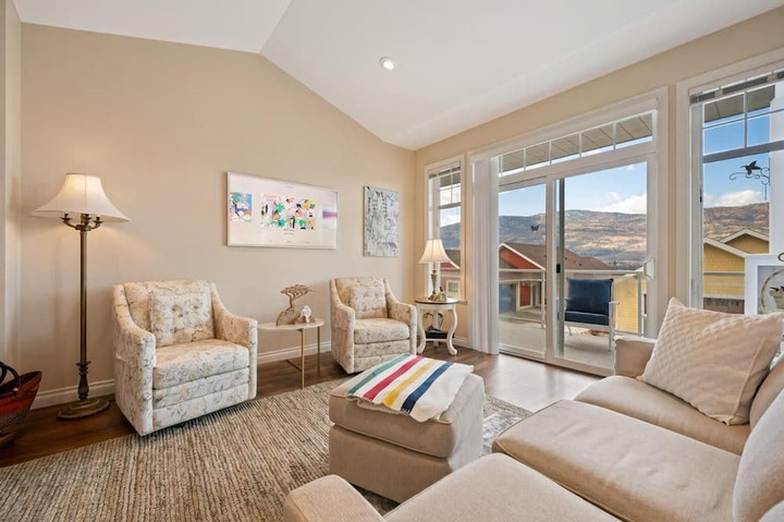 Quail Cottage With Complimentary Golf Cart #187 - Osoyoos