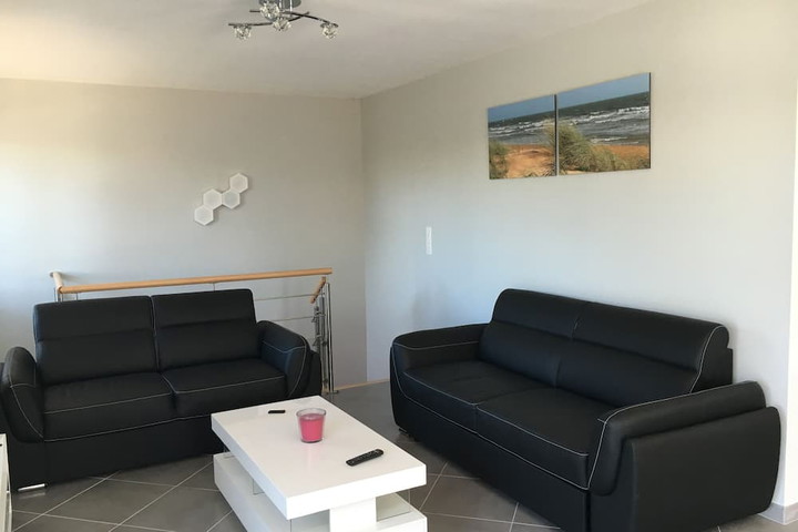 Maison 80m De La Plage 4 Chambres 2 Salles D'eau , 2 à 9 Personnes - Île de Ré