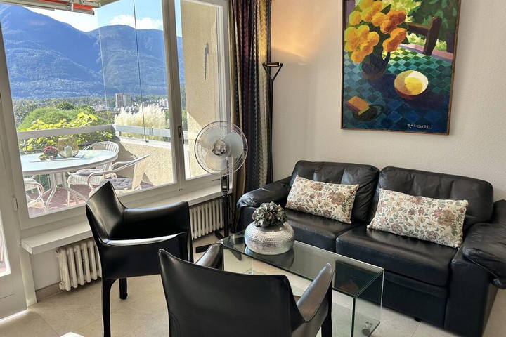 Apartment In A Prime Location In The Heart Of Locarno, With Sweeping Views Of Th - Switzerland