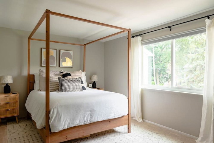 Gorgeous Comfy Downtown Clawson Home - Birmingham, MI