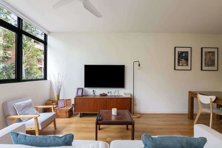 Treetops Erskineville Apartment W Parking & Aircon - Strathfield