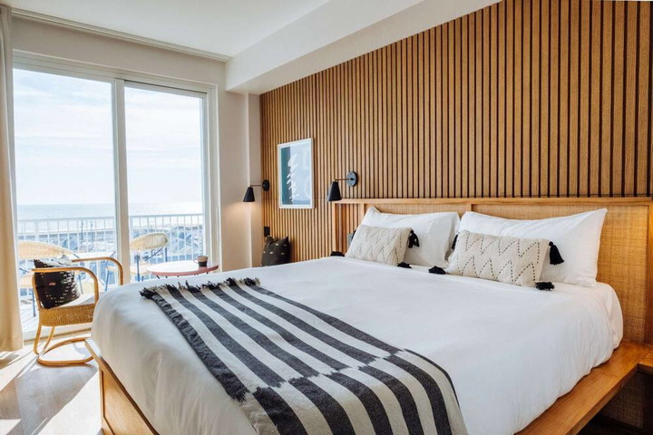 Nyc Beach Stay | Spa. Pool. Shuttle + Rooftop Bar - Rockaway Beach, NY