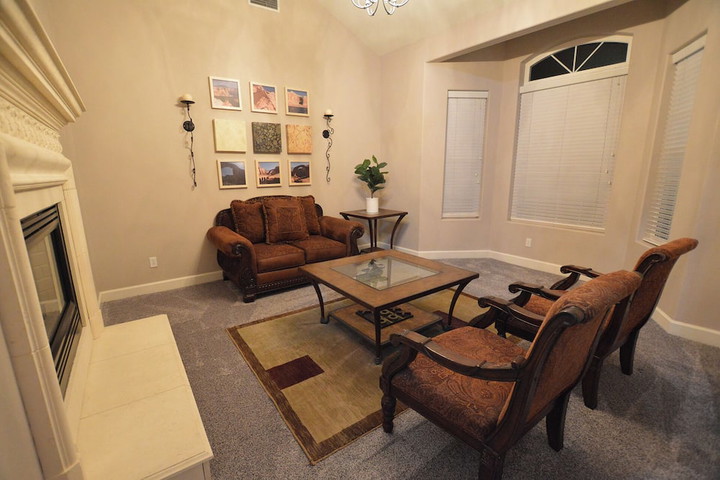 4-bedroom House With Pool, Wifi And Ac Close To Lake Powell And Antelope Canyon. - Lake Powell