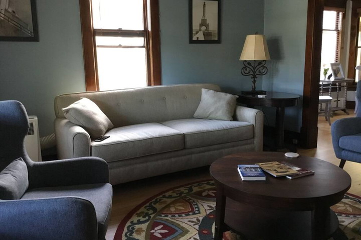 Helena House Port Washington, Lake Michigan View - Grafton, WI
