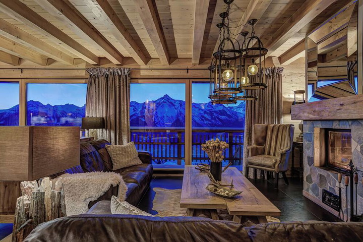 Stunning Chalet Adele On The Piste - Veysonnaz