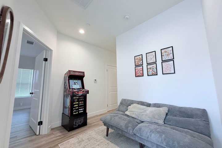 Modern Family Haven #2 - Minutes From Disney Magic/knotts And Saigon - Bellflower, CA