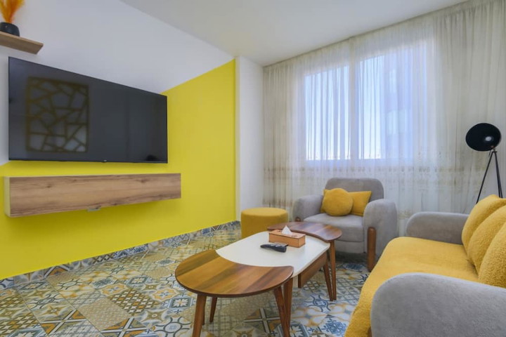 Yelloscape/ Gemmayze - Beyrouth