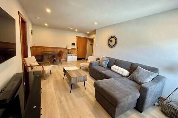 Remodeled 2-bedroom Condo W/ Amazing Views In Avon - Beaver Creek, CO