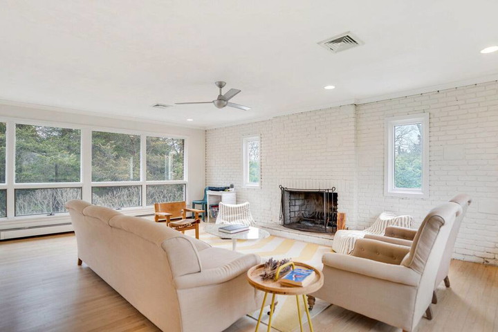 Timeless Shingled Hampton Bays Retreat With Private Heated Pool, An... - Suffolk County, NY