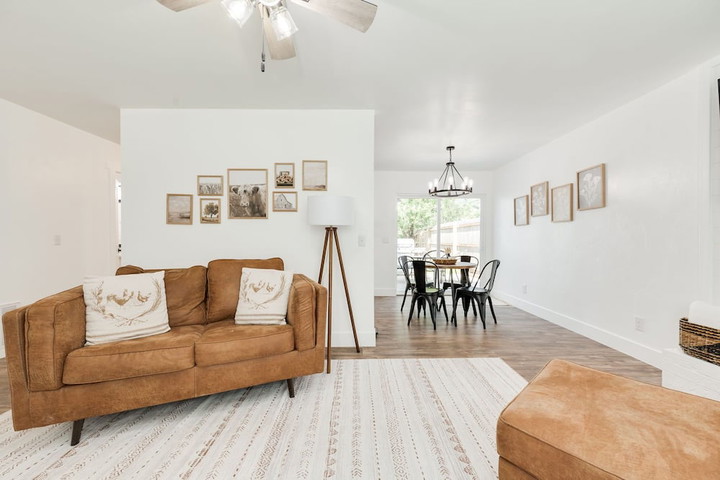Cozy Home In Heart Of Edmond - Edmond, OK