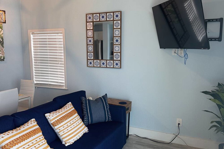 Matlacha Sunset Cottage - Sanibel Island, FL