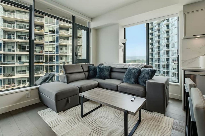Beachfront Living | 2br | Pool & Fitness Centre - ケロウナ