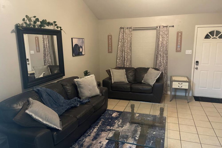 Cozy 3-bedroom Condo With Wifi, Ac In Adorable Longview. Long Stays Welcomed - ロングビュー, TX