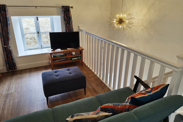 Cosy Romantic Stay In Historic Cotswold Cottage - Castle Combe