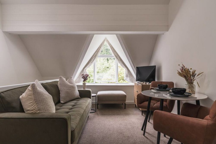 A Cosy Bolthole For Two Between Windermere And Bowness, Simple And Ideal For Exploring The Lakes. - Windermere