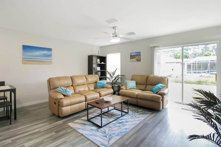Tranquil 3br / 2ba Retreat In Port Charlotte - Sun Dappled - Port Charlotte, FL