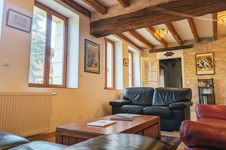 Maison Typique En Berry Avec Fibre Et Cour Privée - Châteauroux