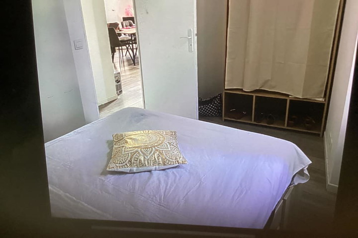 Apartment In The Heart Of The Village, In A Quiet Location, With A Panoramic View. - Forcalquier
