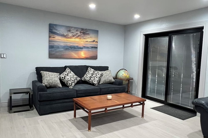 Serene Getaway  Quiet Oasis With Pool & Rain Showers - Harlingen, TX