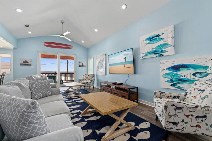 Sea Krewe~beachfront~sleeps 10~updated - Dauphin Island, AL