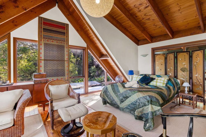 The Scarborough - Pet Friendly Bushland Retreat - Helensburgh, Australia