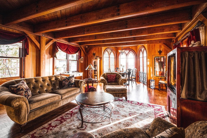 Historic Downtown Victorian Home - Nevada City, CA