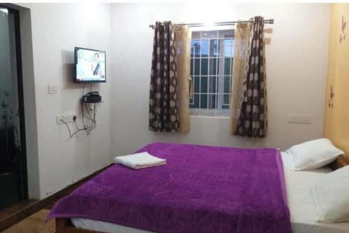 Kathiresan's Diamond Hill View Cottage - Ooty