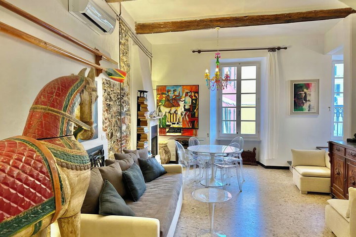 Unique House: On The Main Square, Sea View, Air Conditioning, 2 Bathrooms, Spa - Monterosso al Mare